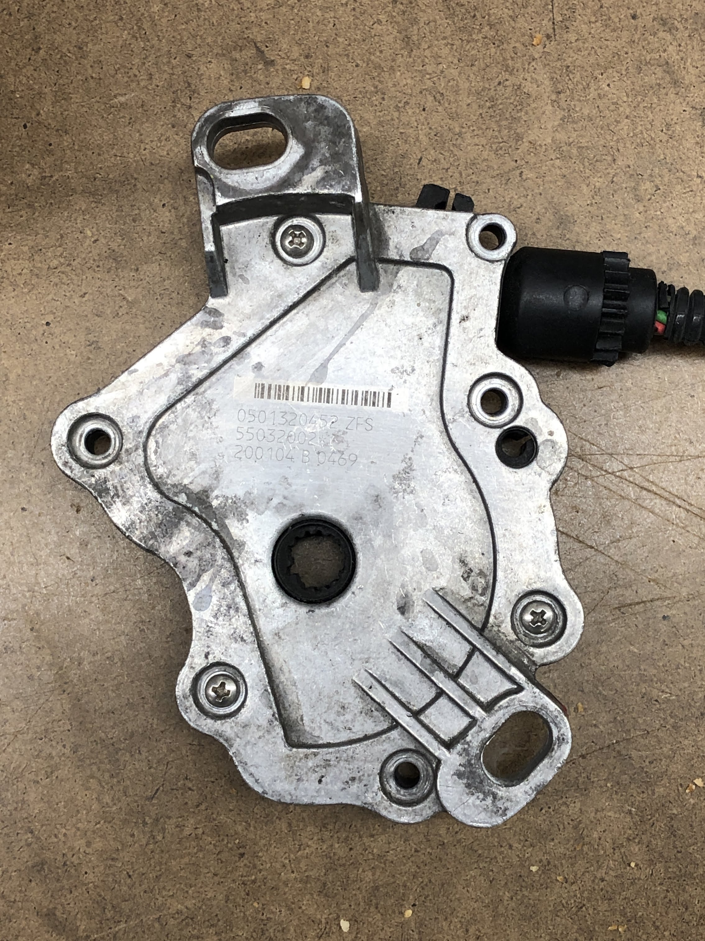 Connecting a COMPUSHIFT Sport to a ZF 4HP24 Gear Lever Position Sensor